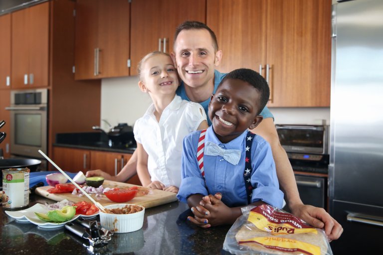 5 Tips to Help Your Vegan Kids Thrive in School | Parents | PETA Kids