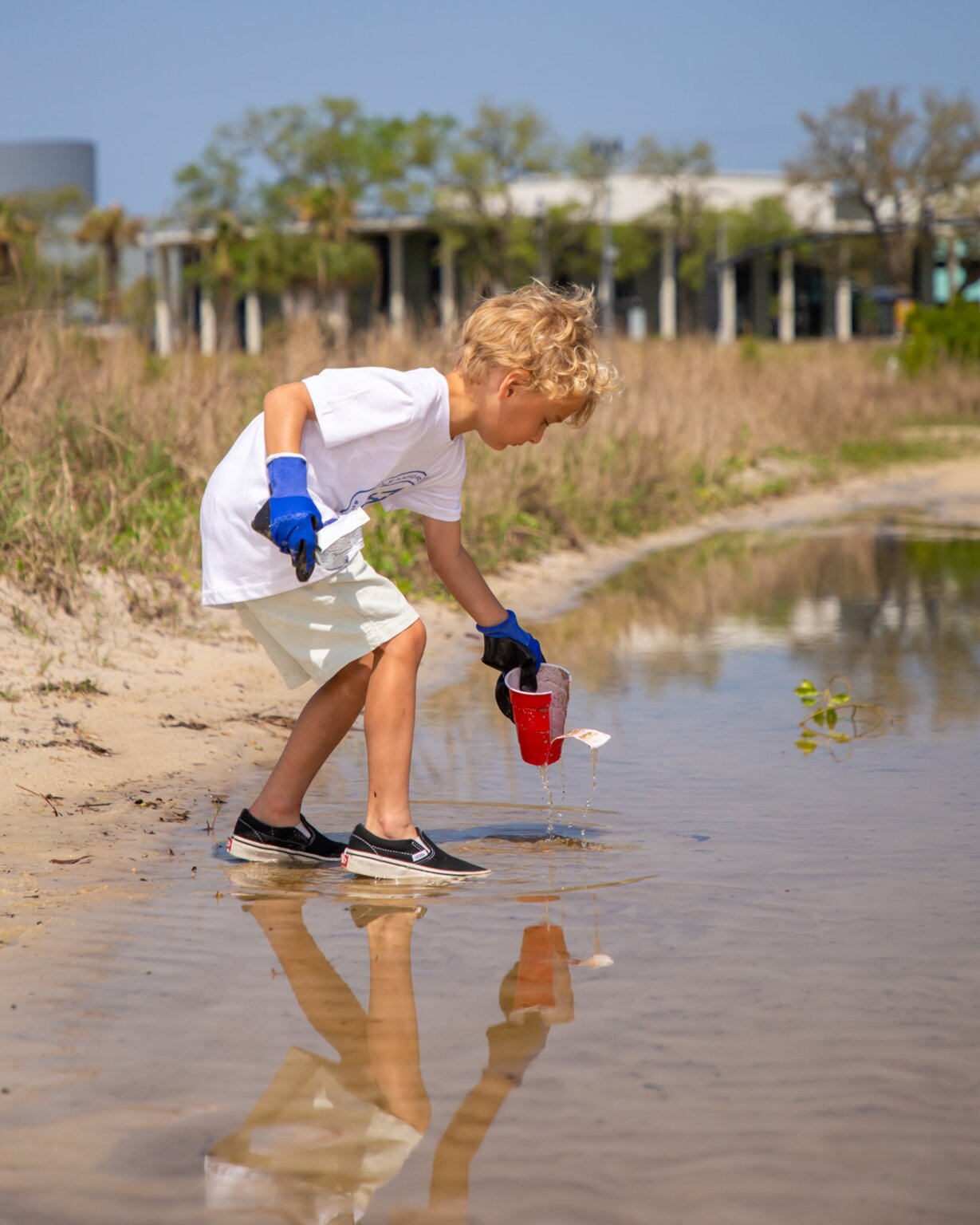 5-Year-Old Gets Award for Picking Up Trash | PETA Kids